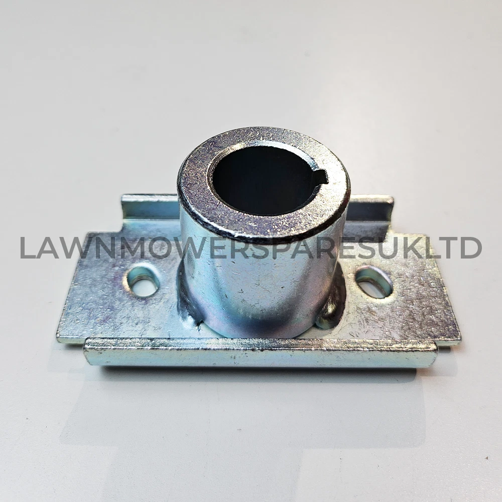Cobra Lawn Mower Blade Hub 26300152502